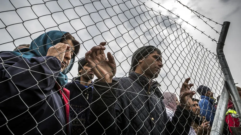 ΑΡΧΙΣΑΝ ΤΑ «PUSHBACKS» ΚΑΙ ΠΡΟΣ ΤΗΝ ΑΙΓΥΠΤΟ – Μάριος Διονέλλης | Πίσω ...